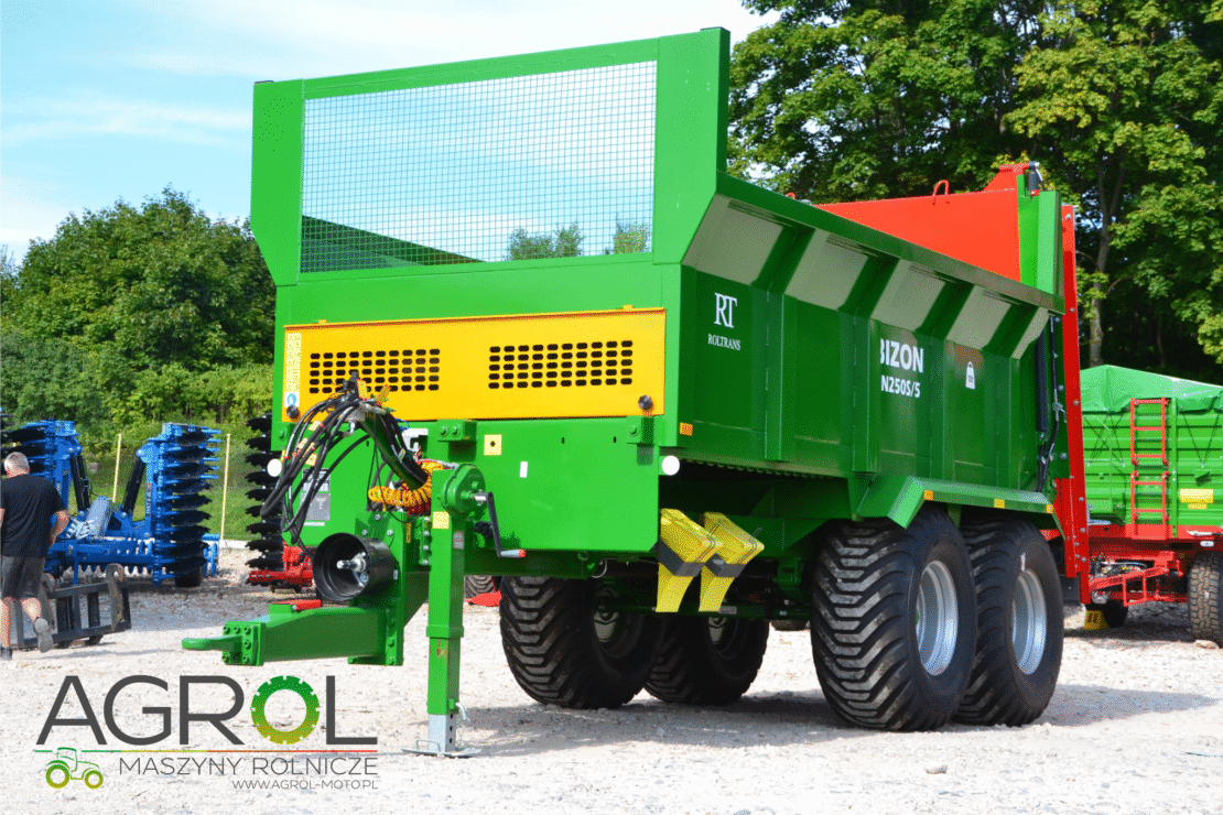 Rozrzutnik obornika ROLTRANS N250S/5 BIZON 10 ton - Agrol